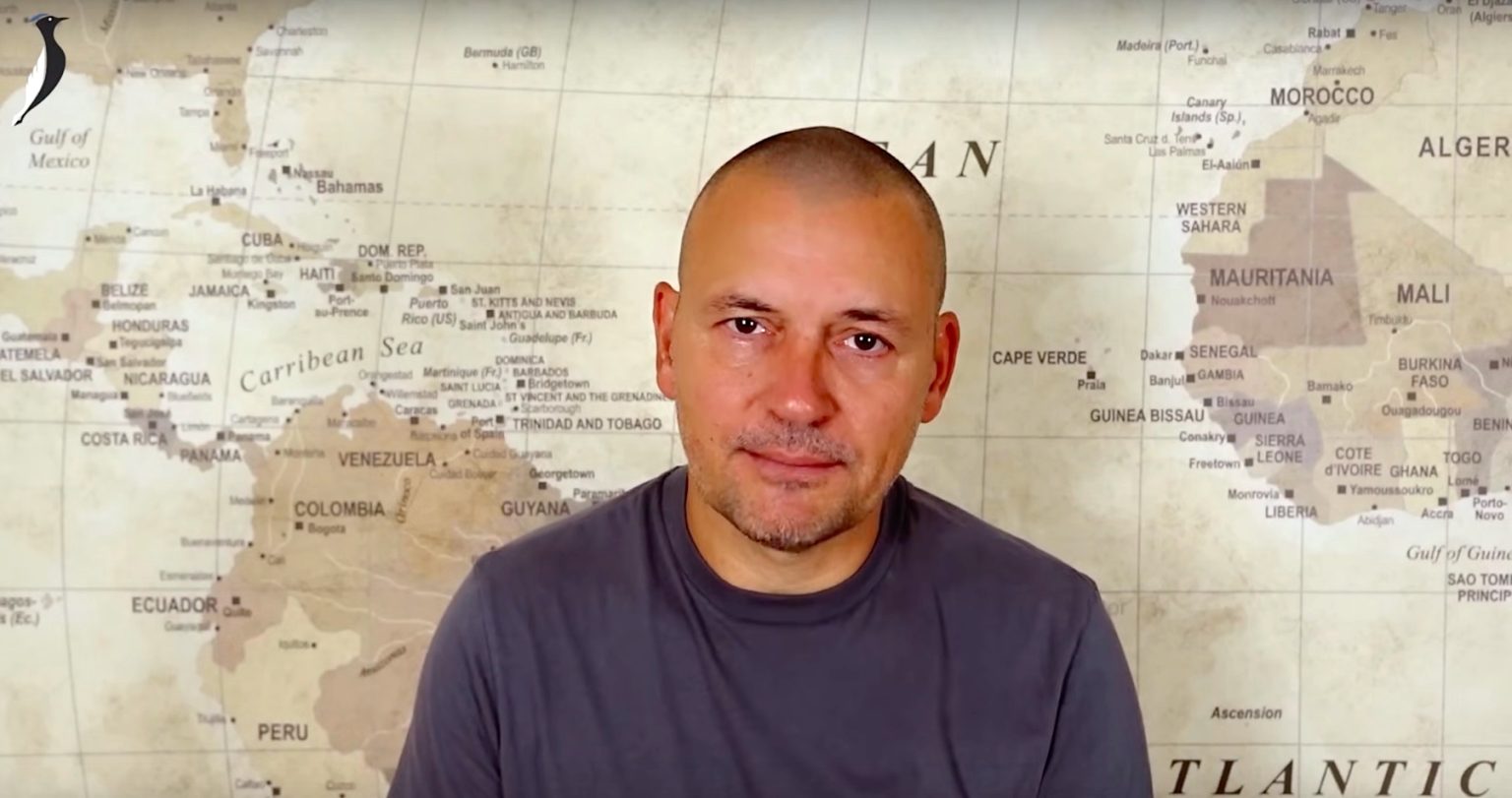 VIDEO: Exriaditeľ kontrarozviedky SIS Peter Tóth o zaujímavostiach z ...